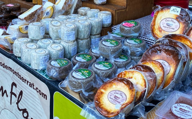 How to Eat Like a Local in Barcelona, as Vegetarian - Story at Every Corner